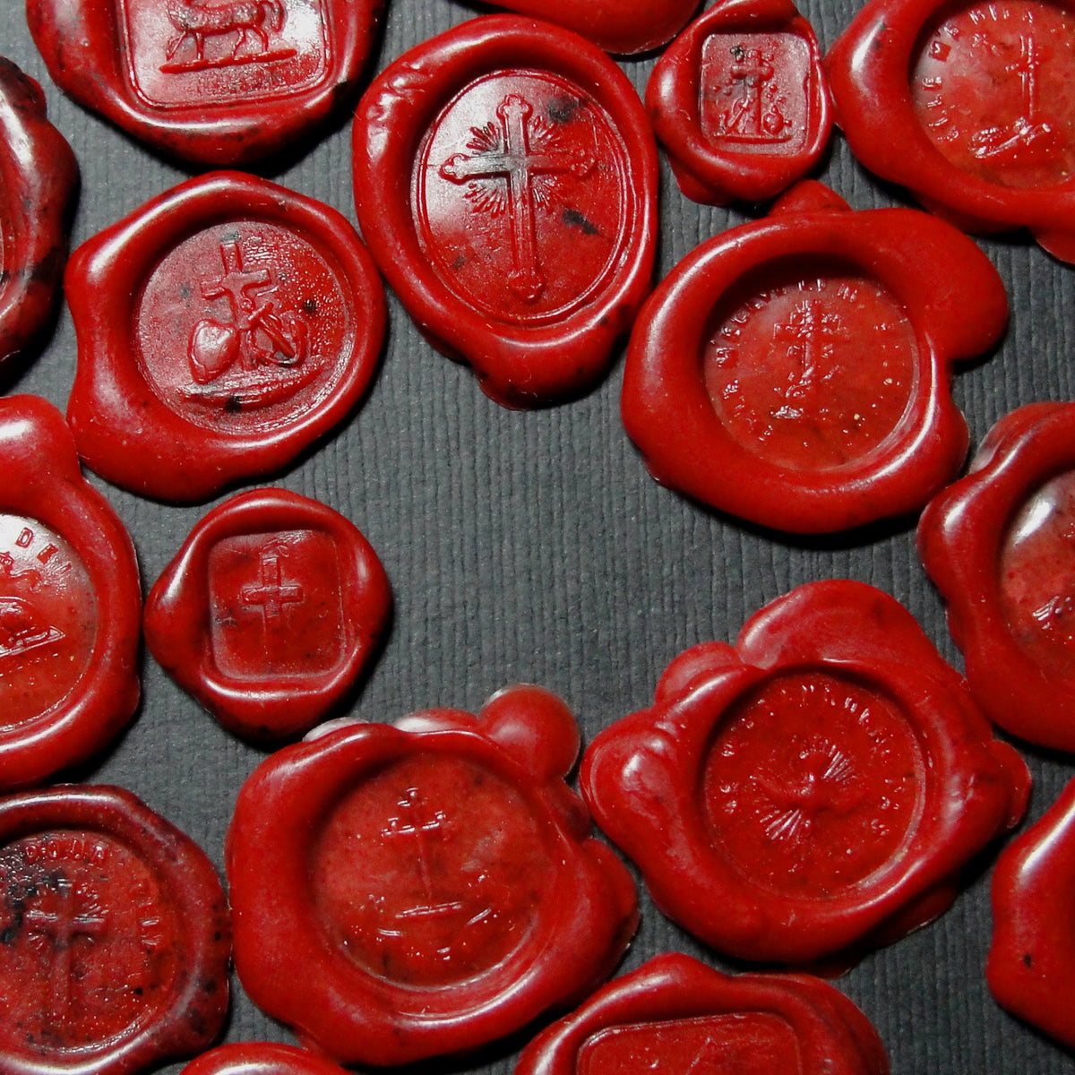 Cross Faith Christian Wax Seal Necklaces – RQP Studio